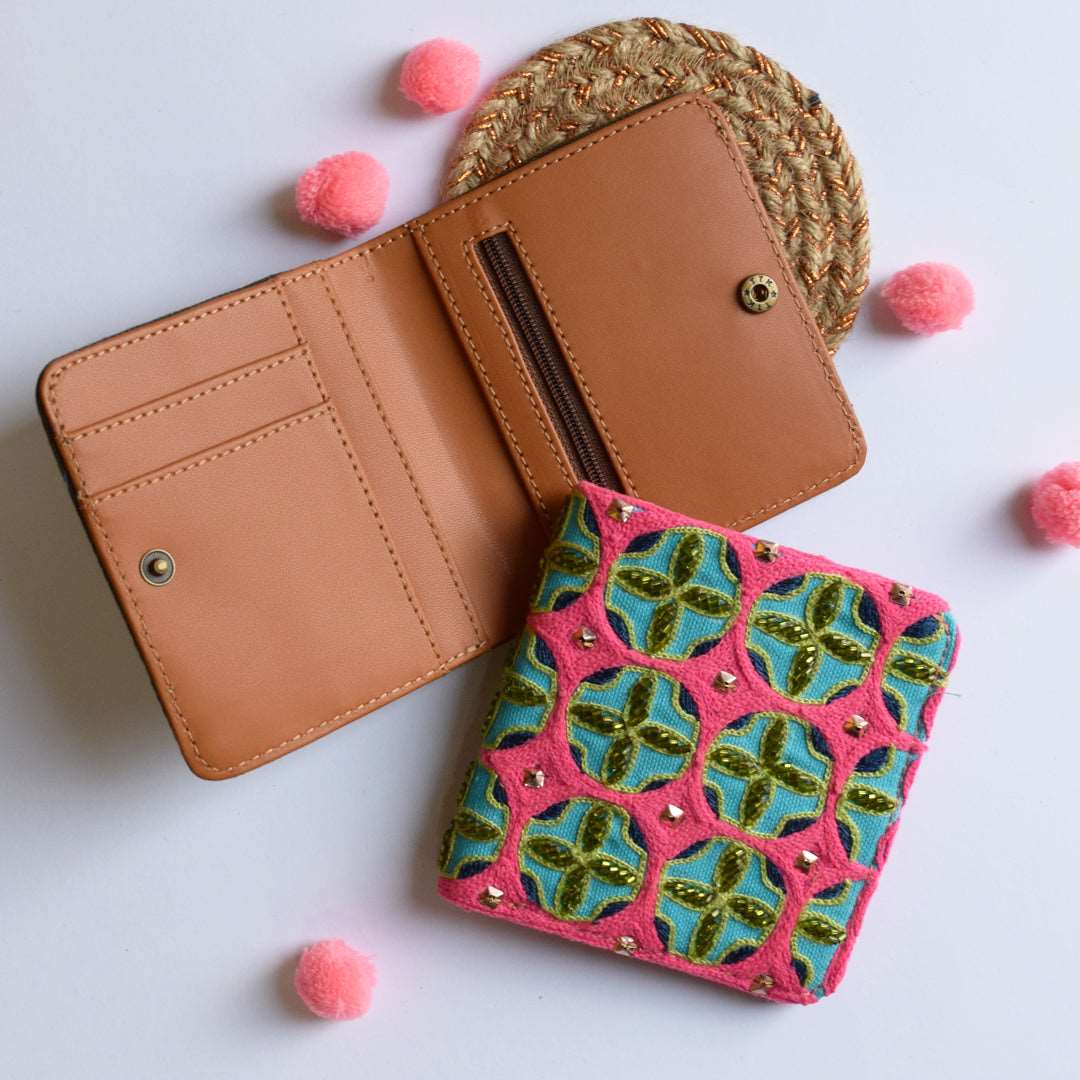 Elevate Your Accessories with the Rihaana Snap Button Wallet – Desi ...